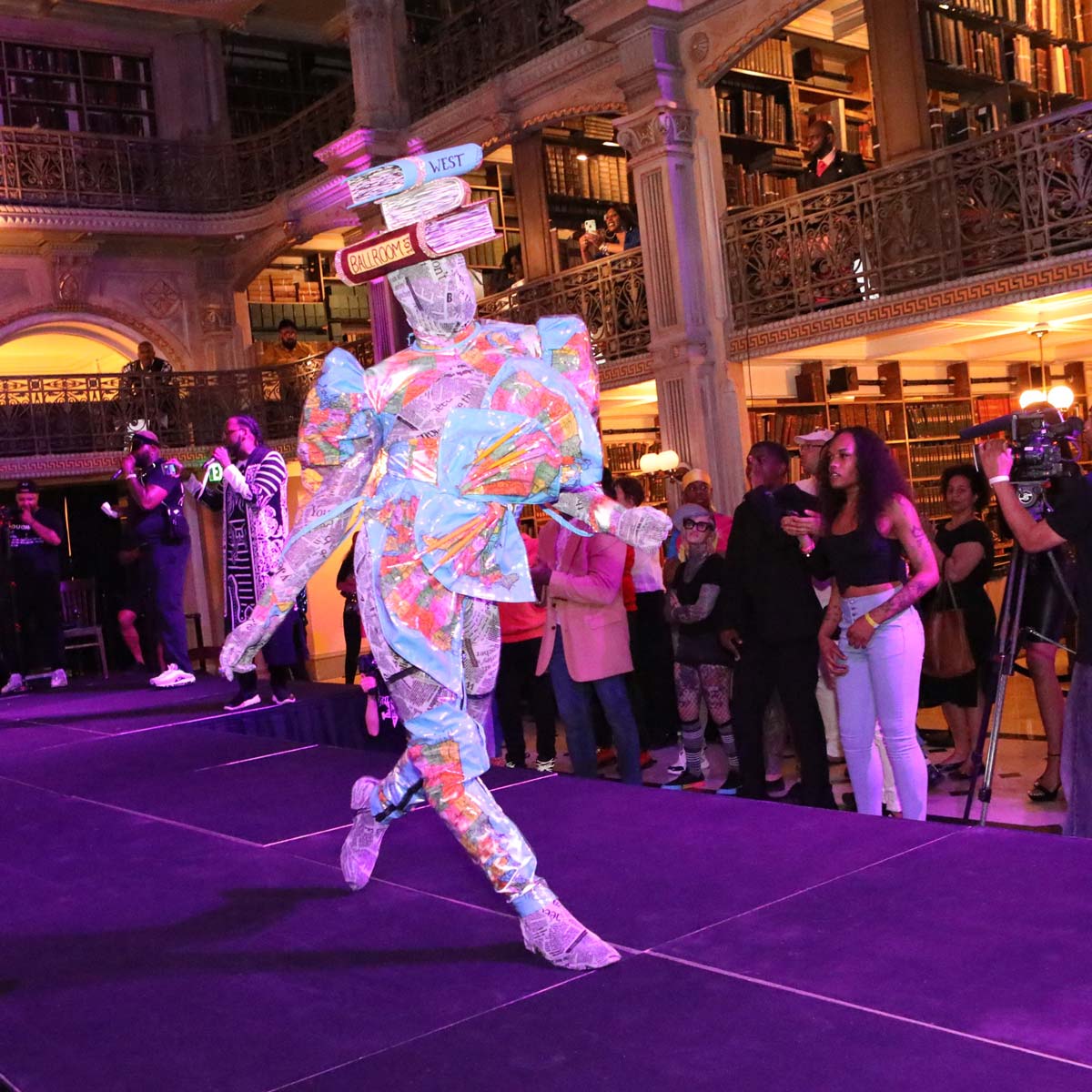 Peabody Ballroom Experience